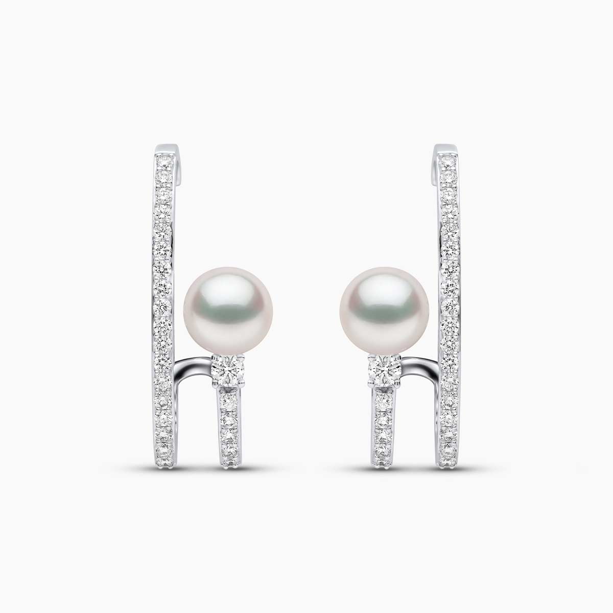 Baby Glitz Akoya Pearl and Spiral Diamond Cuff Earrings | Yoko London